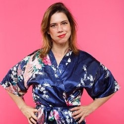 Lou Sanders | The Comedy Cow – Live Stand-Up Comedy Events in Milton Keynes